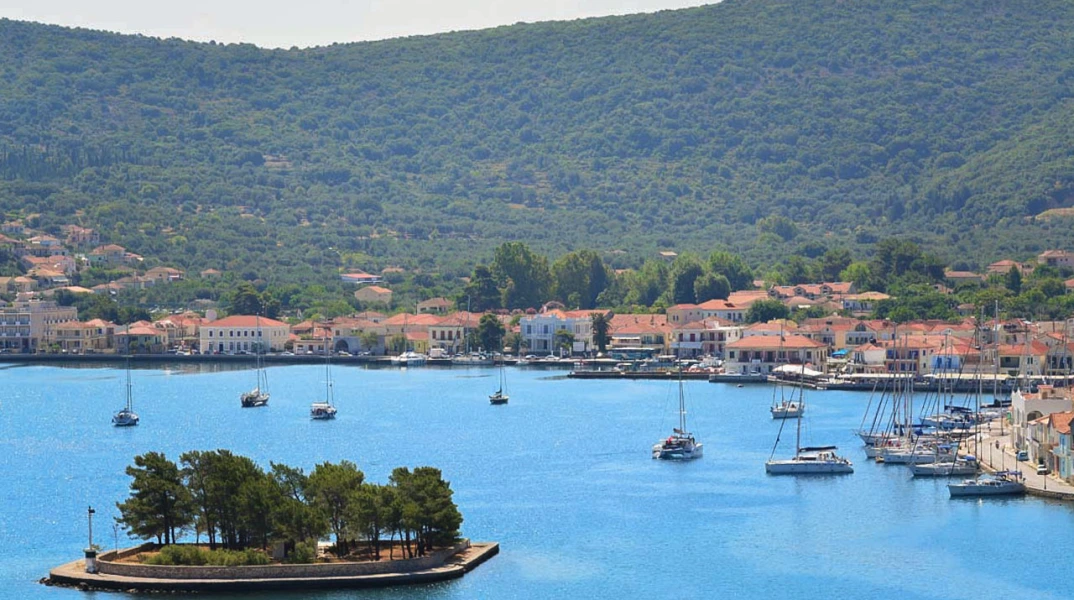 Ερωτευμένος με την Ιθάκη: Φωτογραφίες από το μυθικό, καταπράσινο νησί ...