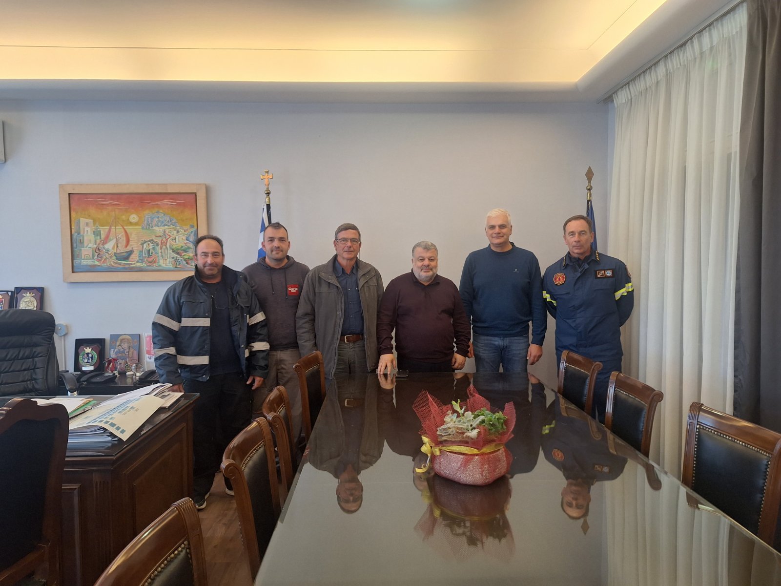 Επίσκεψη του νέου Διοικητή της Πυροσβεστικής Κεφαλονιάς Μιλτιάδη ...