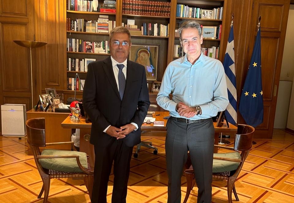 Συνάντηση Παναγή Καππάτου στο Μέγαρο Μαξίμου με τον Πρωθυπουργό Κυριάκο ...