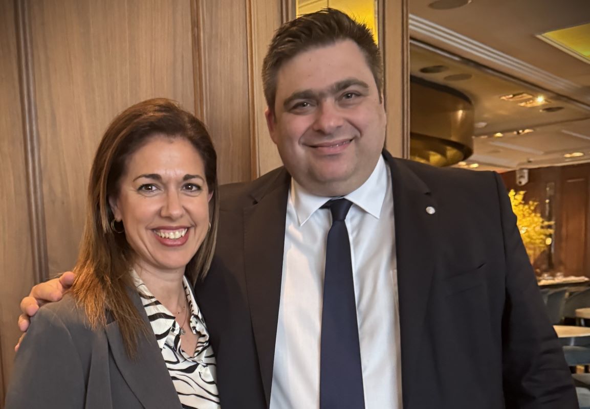 Συνάντηση Αντιπεριφερειάρχη Ελένης Παπαναστασάτου με τον Κεφαλονίτη ...