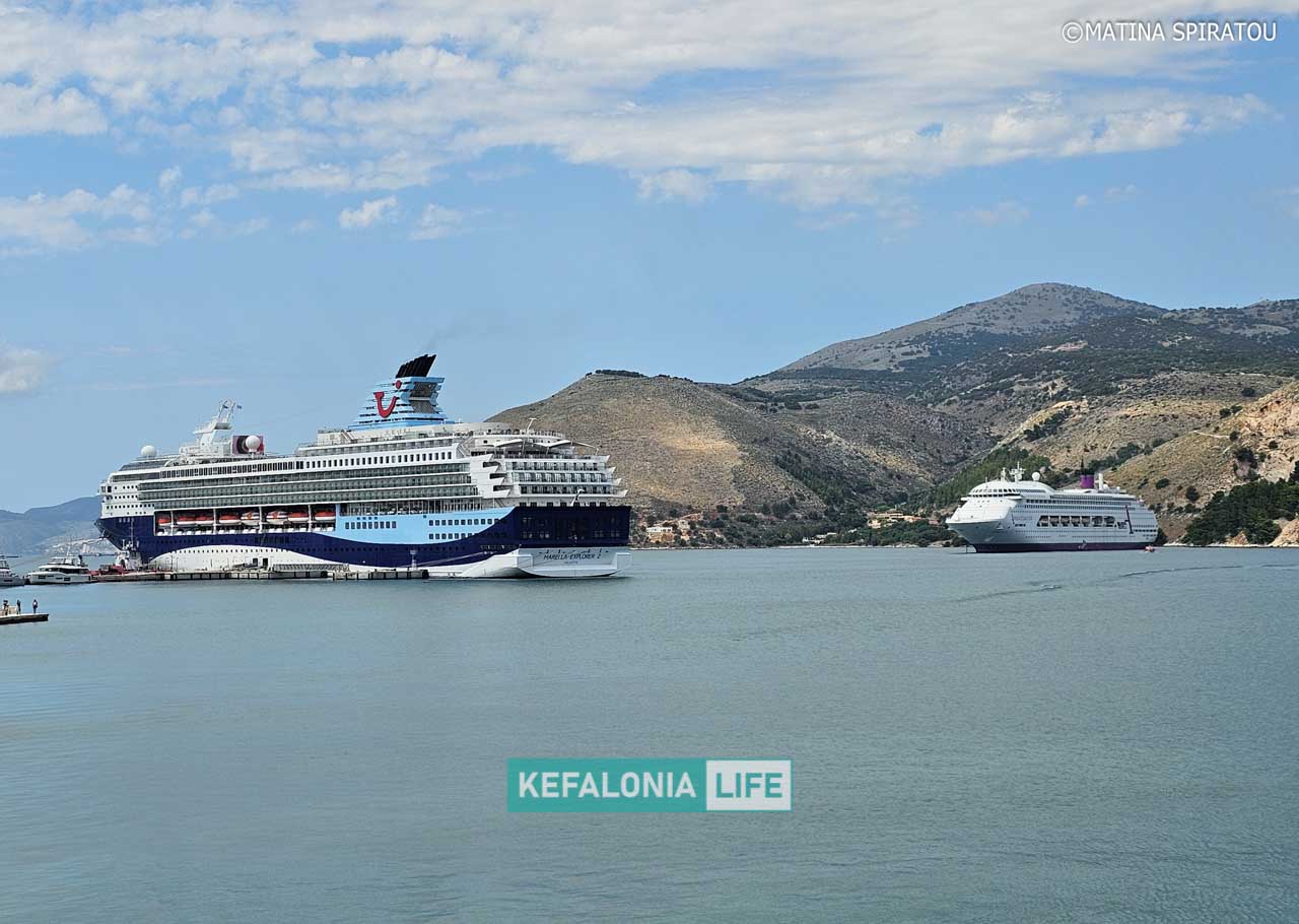 Δύο κρουαζιερόπλοια, το AMBIENCE & το MARELLA EXPLORER 2, κατέπλευσαν ...