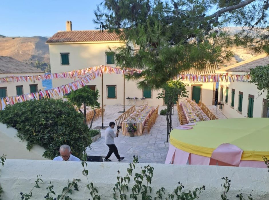 Φάρος Αργοστολίου: Ο Θαλασσόμυλος σε επιφανή επιχειρηματία για ιδιωτική ...