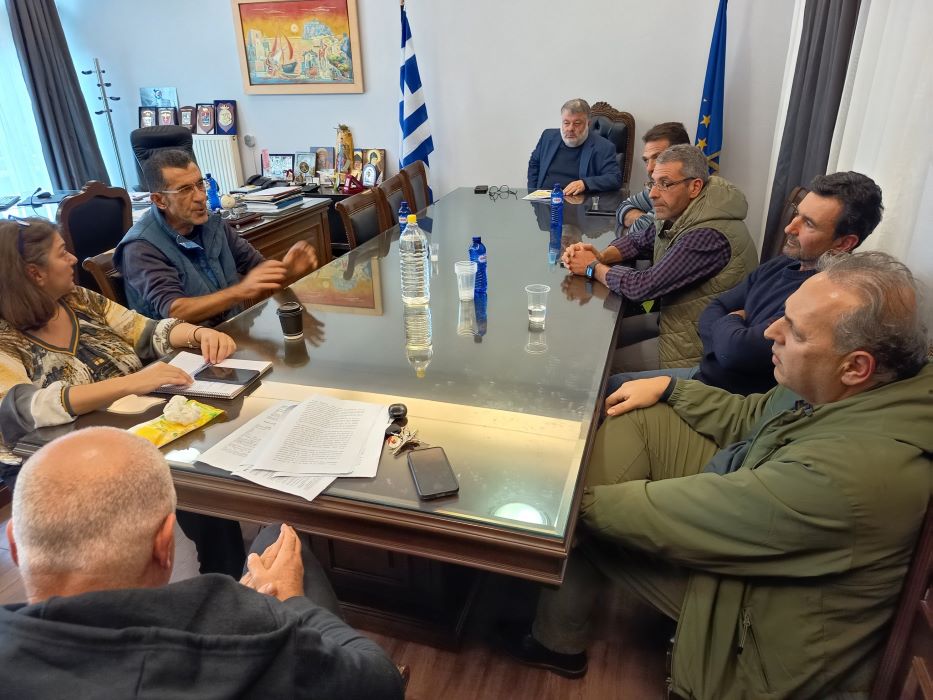 Σύλλογος Δημοτικών Υπαλλήλων: Συνάντηση με τον Δήμαρχο Αργοστολίου, τον ...